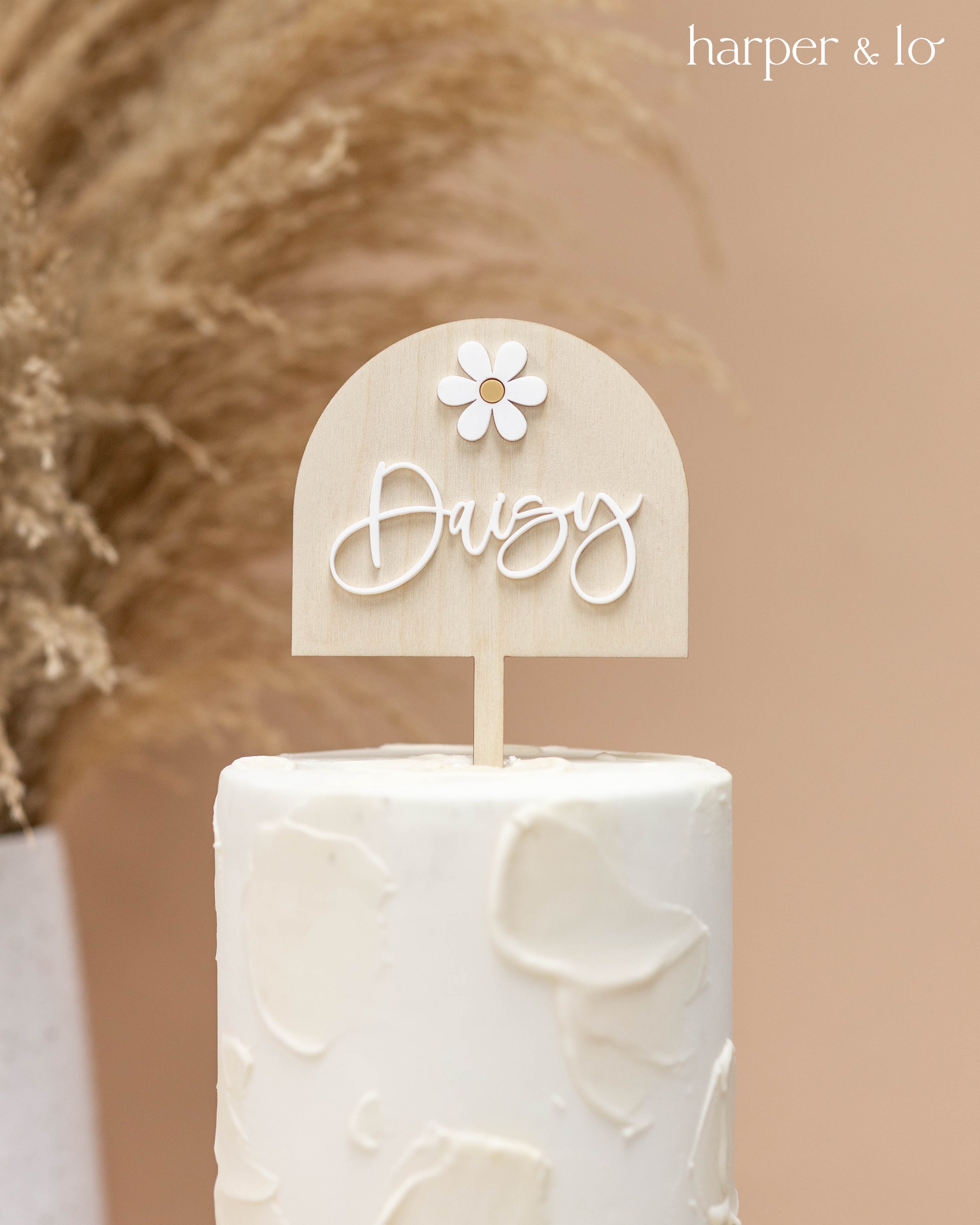 Cake Topper | Arched | Daisy Accent – Harper and Lo